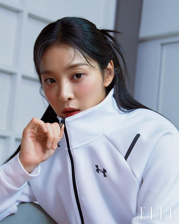[화보] 설인아 통통매력 담은 스포티 자태